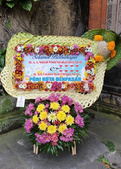 Anyaman Bunga Sablon Kain | Rose Flower Shop - Toko Bunga Denpasar Bali ...