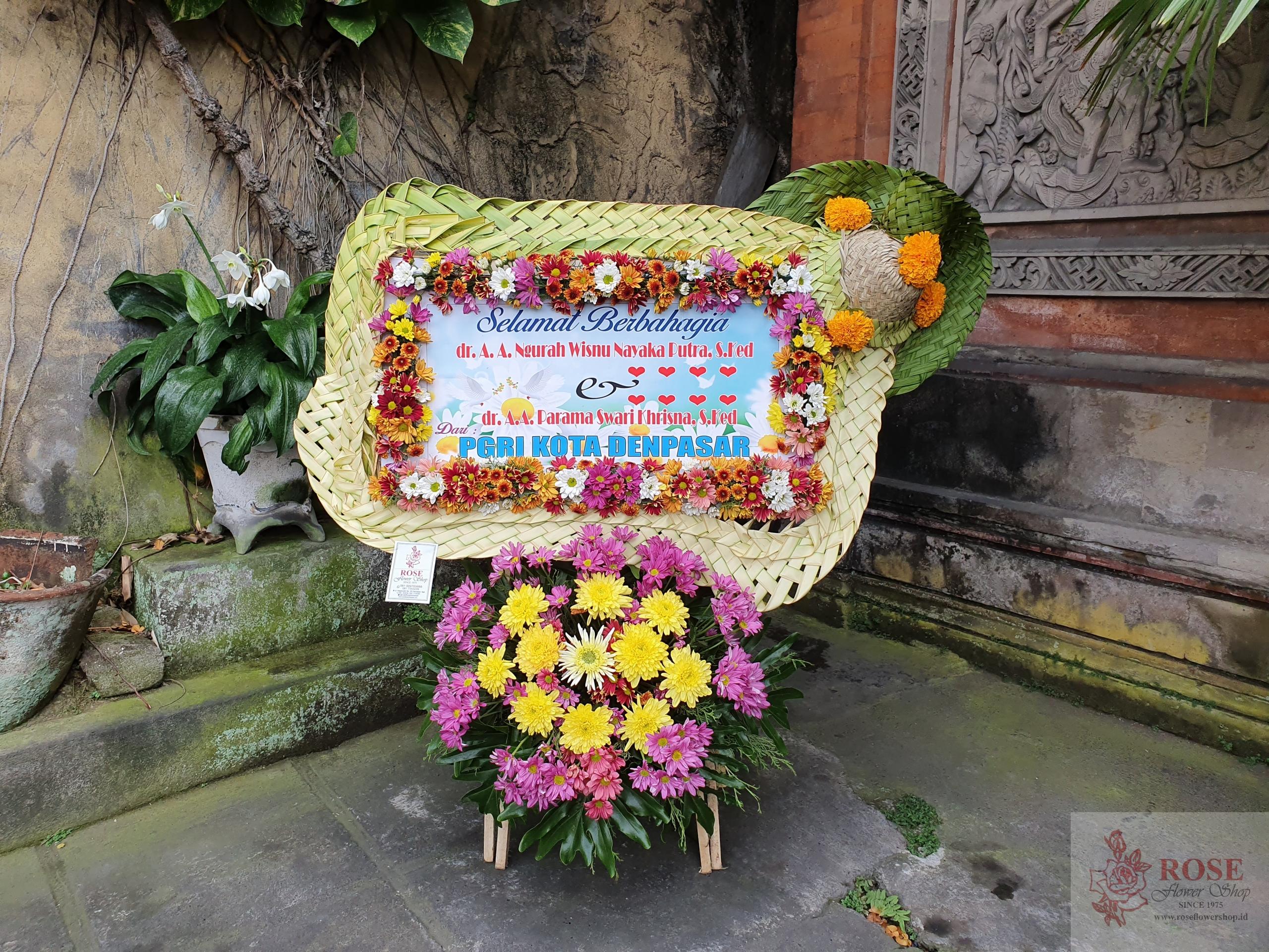 Anyaman Bunga Sablon Kain | Rose Flower Shop - Toko Bunga Denpasar Bali ...